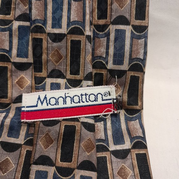 Manhattan | Accessories | Manhattan Blueblackgoldbeige Rectangle Shapes ...